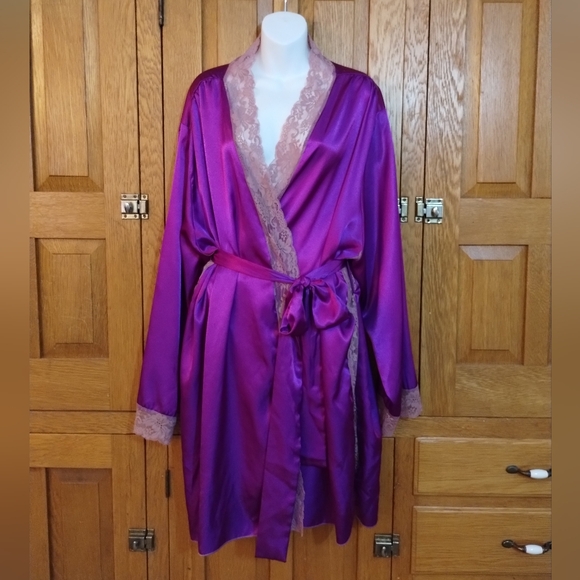 Frederick's of Hollywood | Intimates & Sleepwear | Vintage Fredericks ...